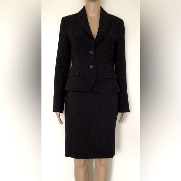SANDRA ANGELOZZI | Skirts | Sandra Angelozzi Classic Black Skirt Suit ...